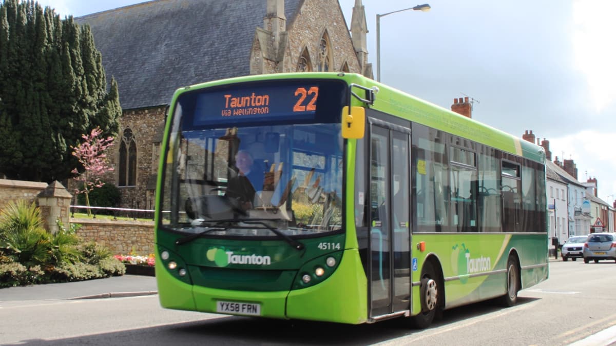 First Bus hold 'hands up' and 'admit' to poor service ahead of ...