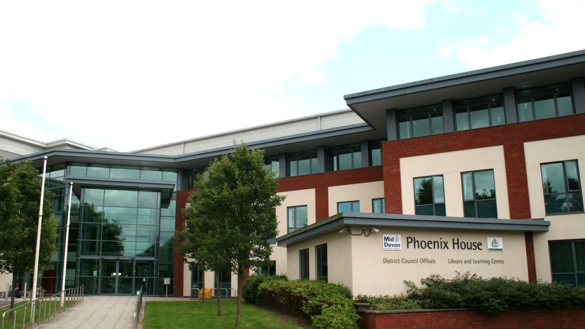 Row decimates Mid Devon District Council cabinet | wellington-today.co.uk