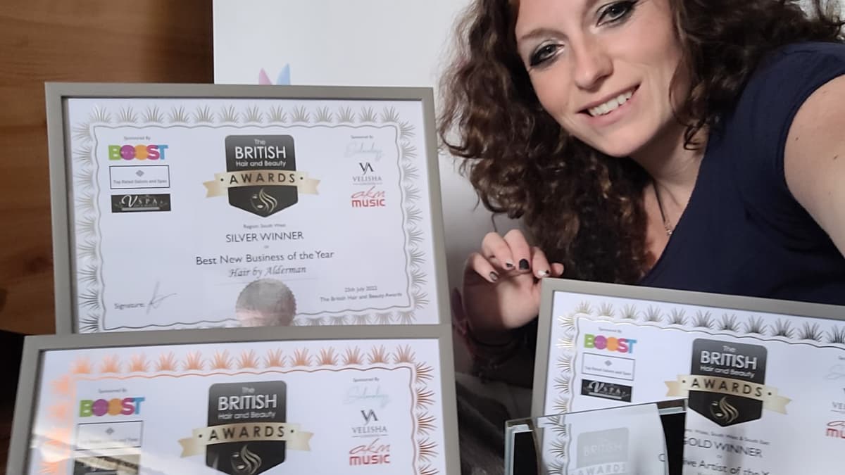 Triple award-winning Amy is a cut above! | wellington-today.co.uk