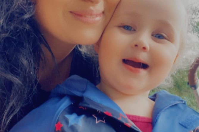 Helping Hands charity launched by Sophie Prouse | wellington-today.co.uk