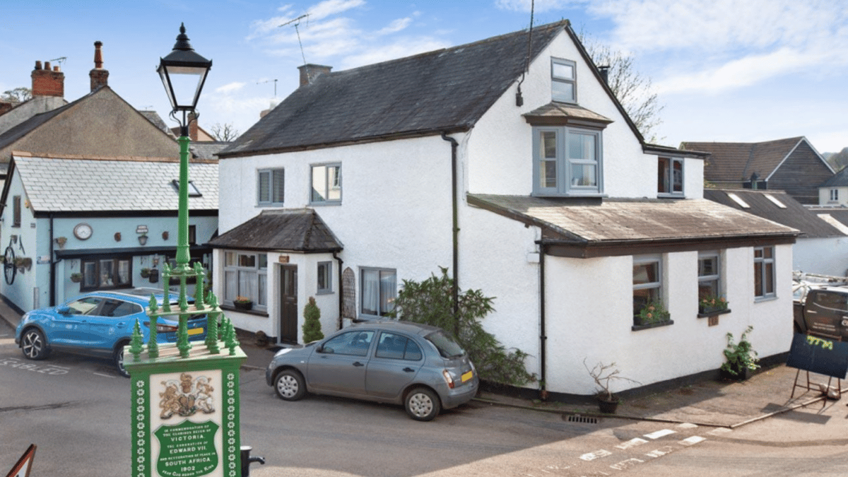 Chance to live in heart of the village of Hemyock in the Blackdown ...