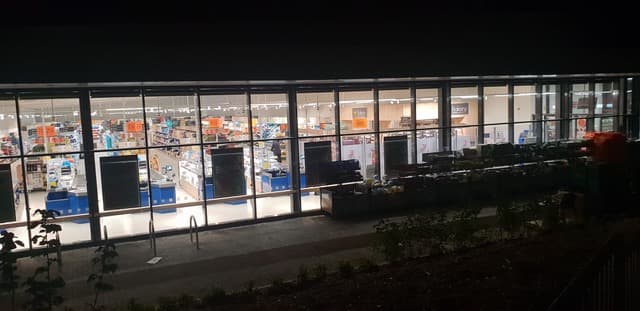 Bright Lidl lights are a 'garish bedroom intrusion' | wellington-today ...