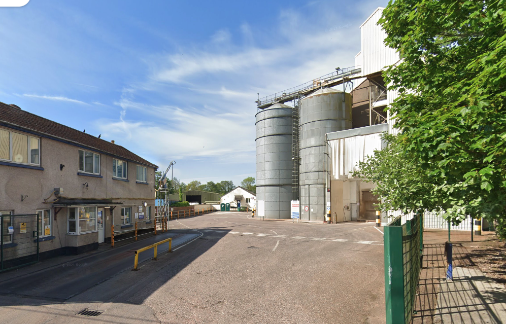 Uffculme feed mill fire prompts massive emergency services operation ...