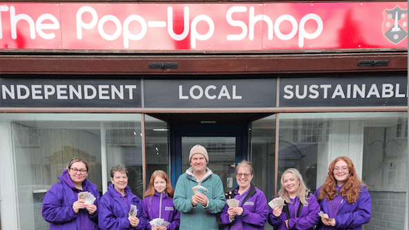 Mayor Marcus Barr helps to fund Wellington Majorettes' Portugal ...