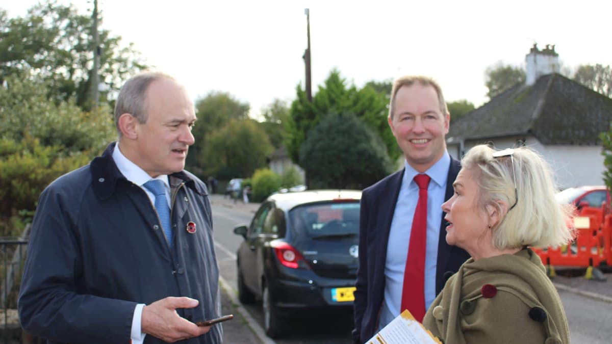 Liberal Democrat candidate Rachel Gilmour joins campaign to save No 25 ...