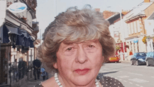 Josephine Chave, known as 'Mrs Carnival' in Wellington, dies at age 88 ...