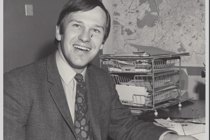 Richard Cottrell, former MEP and Wellington Weekly reporter, dies in ...