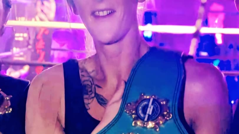 Lucy becomes British middleweight boxing champion | wellington-today.co.uk