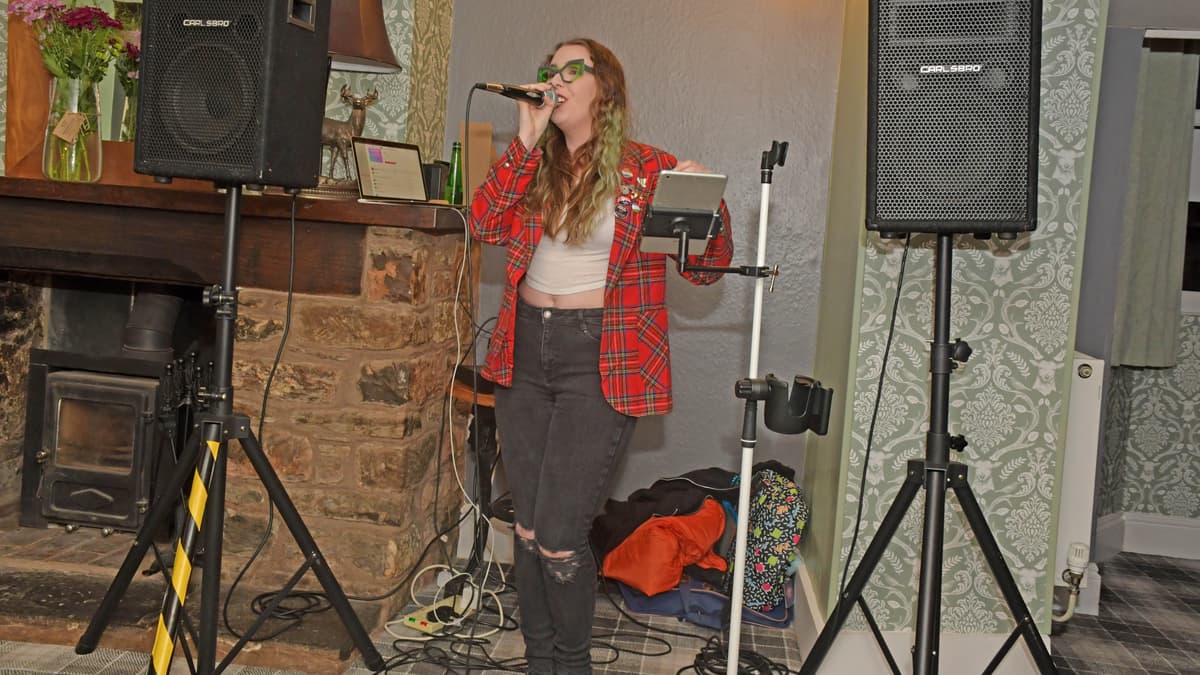 Recently reopened village pub hosts second successful gig | wellington ...