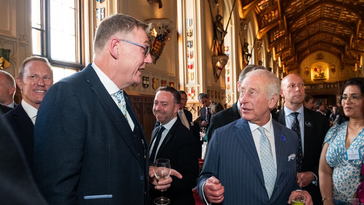 King meets Wellington company boss Rob Hanson after firm's Royal ...