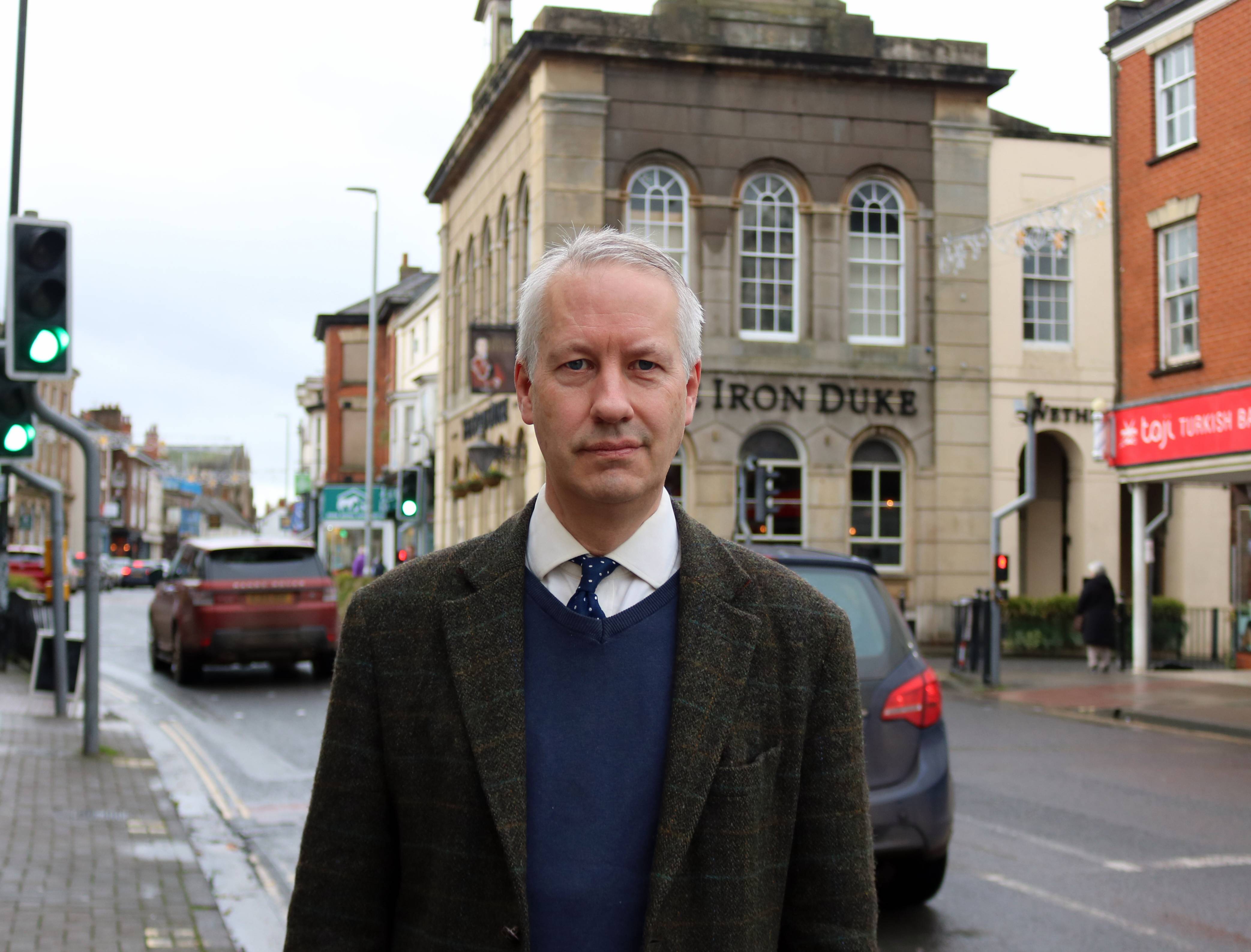 Business rates for pubs should be fairer says Wellington MP Gideon Amos ...